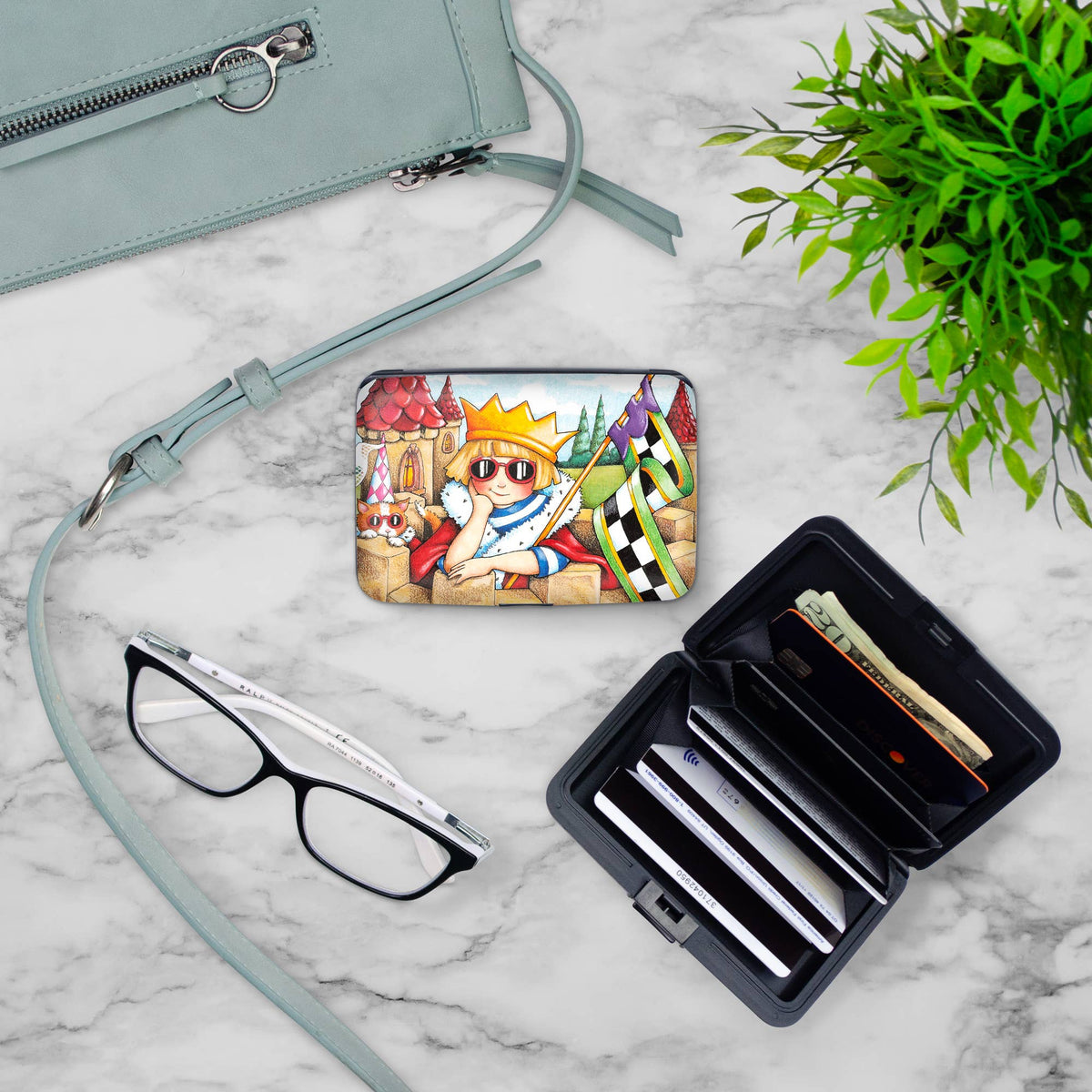 Mary Engelbreit Queen Armored Wallet – Crazy Ladies & More Inc.